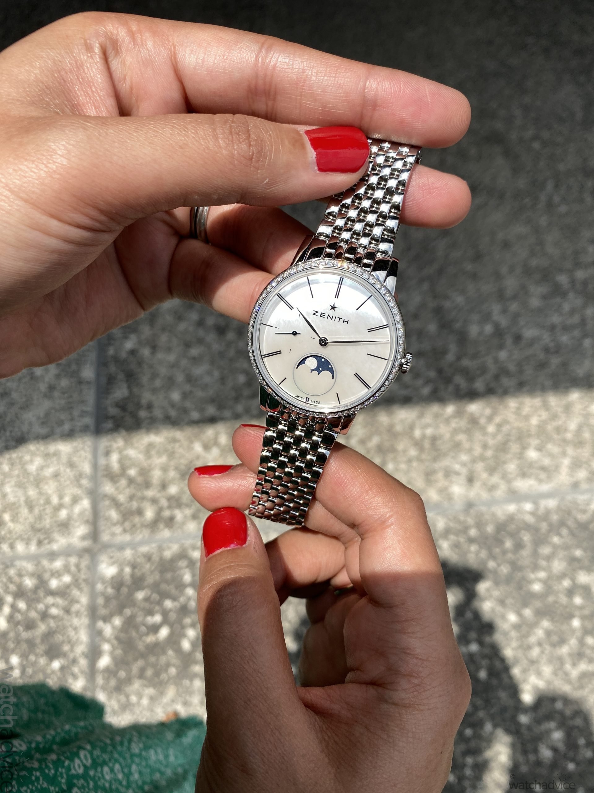 Zenith Elite Lady MoonPhase Review – Watch Advice
