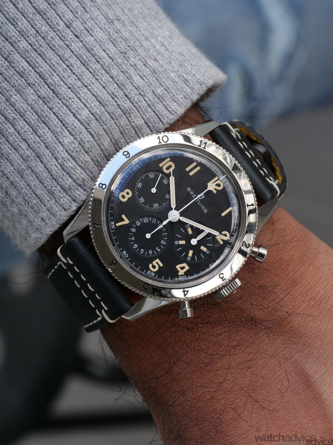 Breitling AVI Ref. 765 1953 Re-Edition Review - Watch Advice