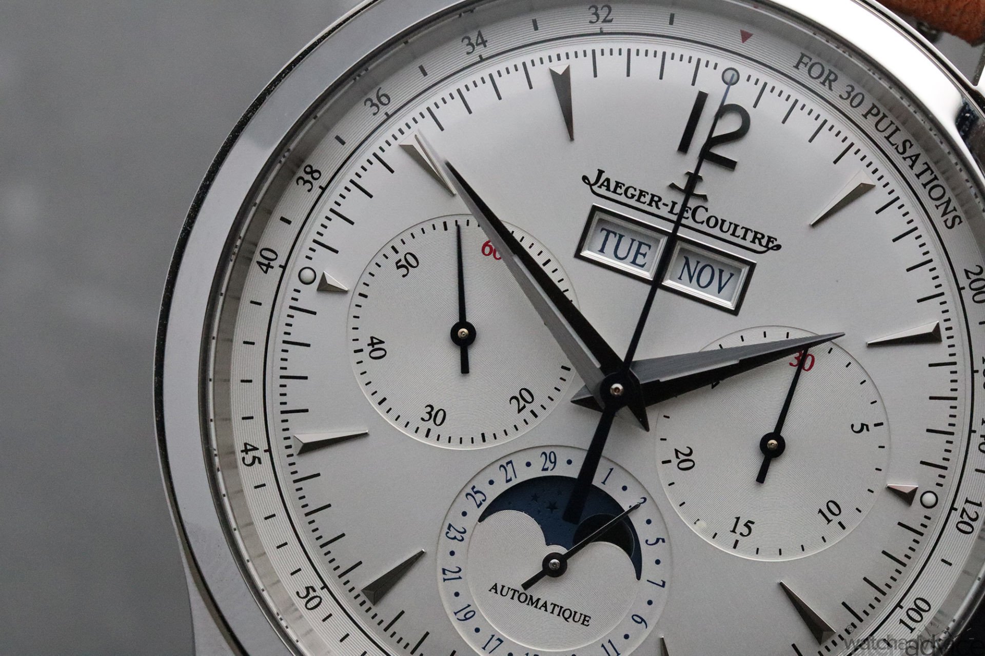 Jaeger-LeCoultre Master Control Chronograph Calendar Review - Watch Advice