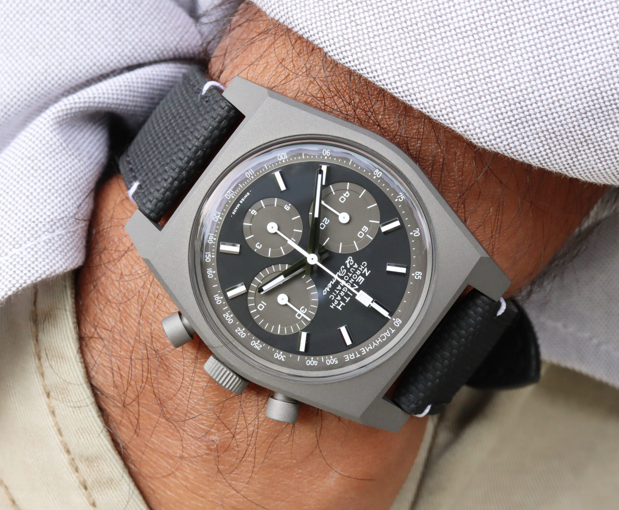 Zenith Chronomaster Revival “Shadow” Review – Watch Advice