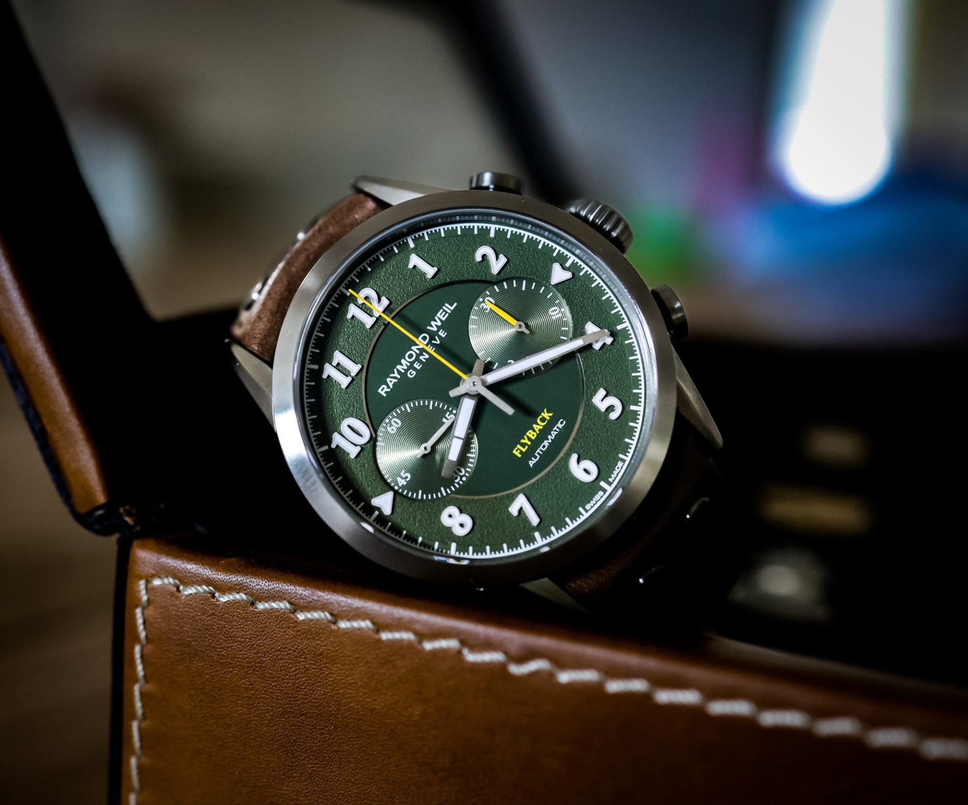 Raymond Weil Releases New Limited Edition Freelancer Pilot Flyback ...
