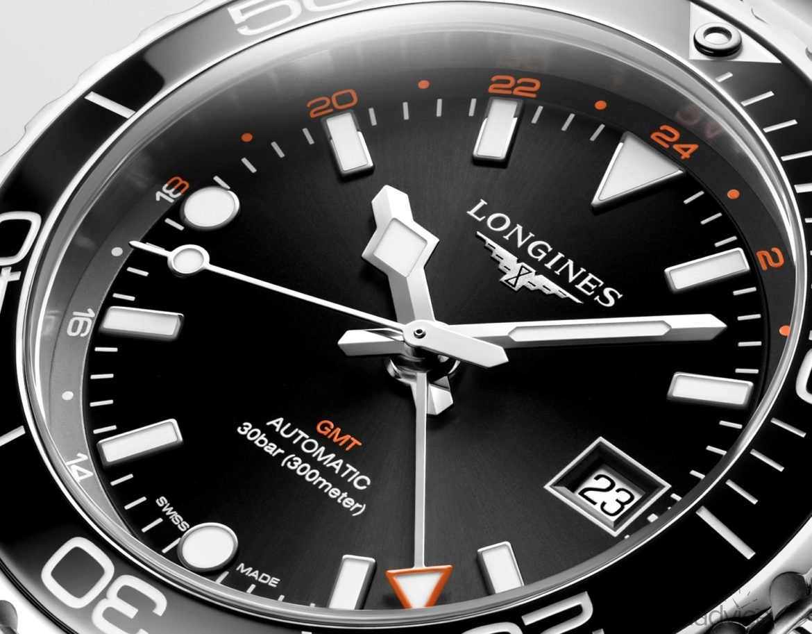 Longines Launches Their New HydroConquest, This Time With A GMT Function & 4 Colour Variants ...
