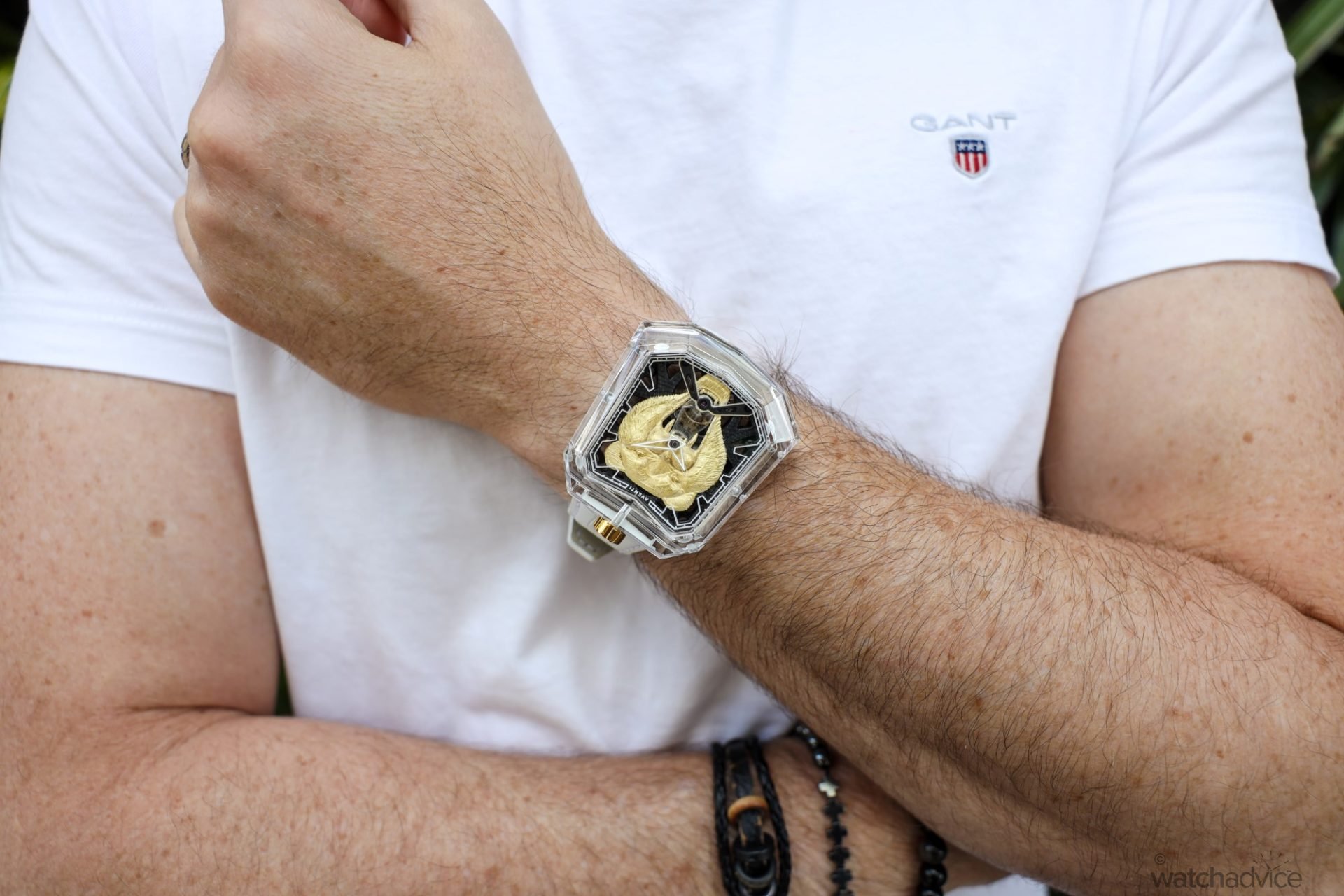 REVIEW: Hands On With The Aventi Golden Tiger - Watch Advice