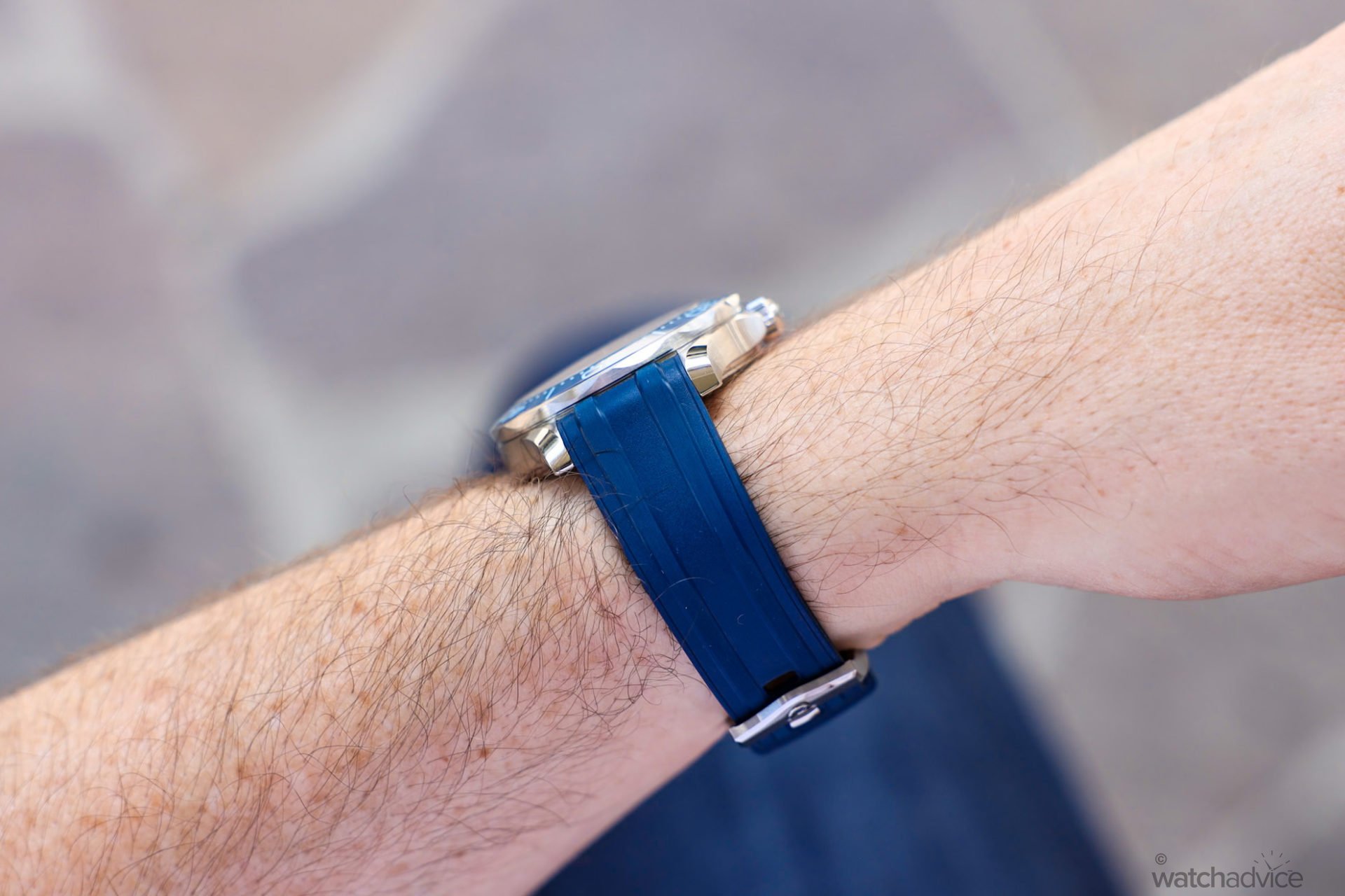 REVIEW: Hands On With The Omega Seamaster Professional Diver 300M ...