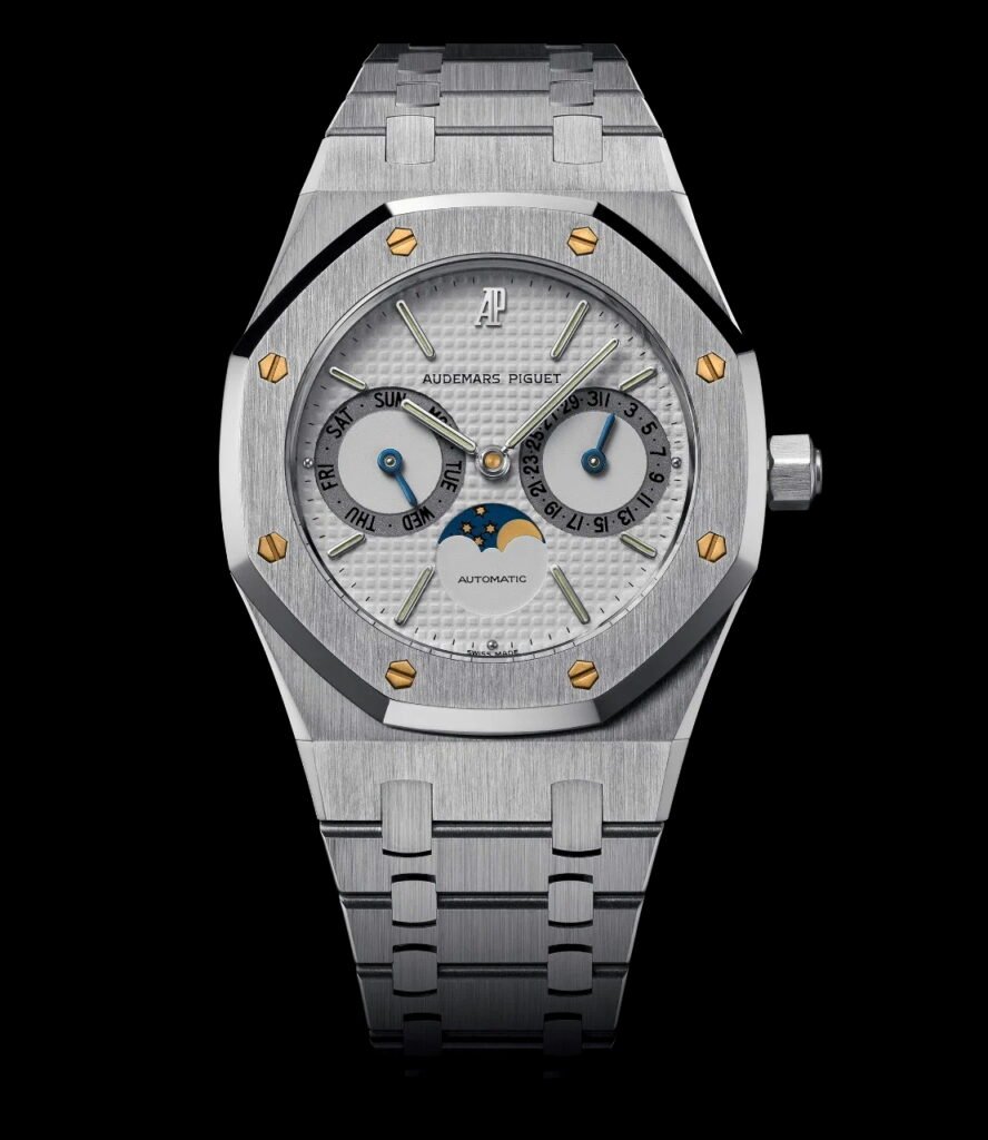 The Legacy of Iconic Watch Designs: Audemars Piguet Royal Oak - Part ...