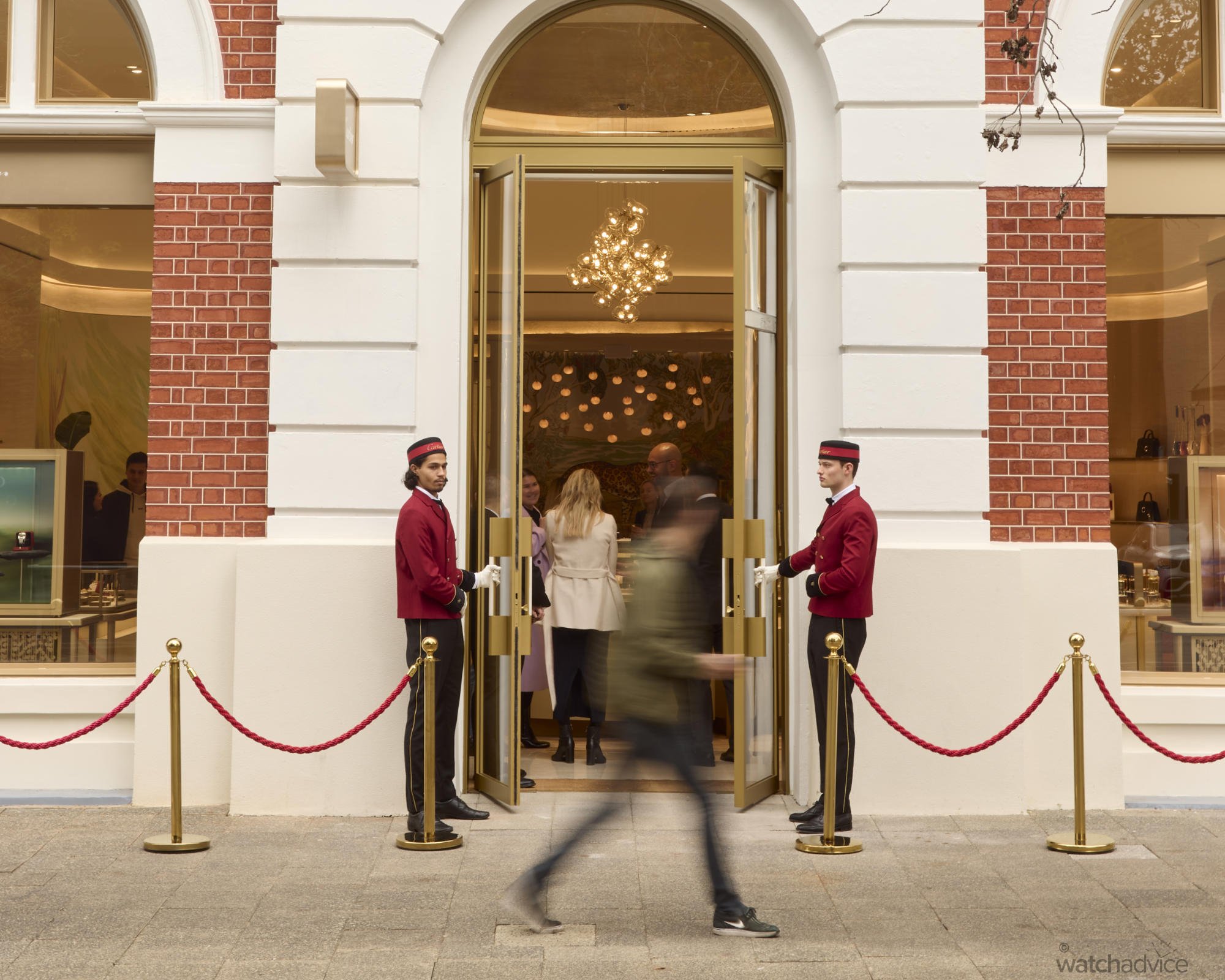 Cartier Travels West With a New Boutique in Perth! - Watch Advice
