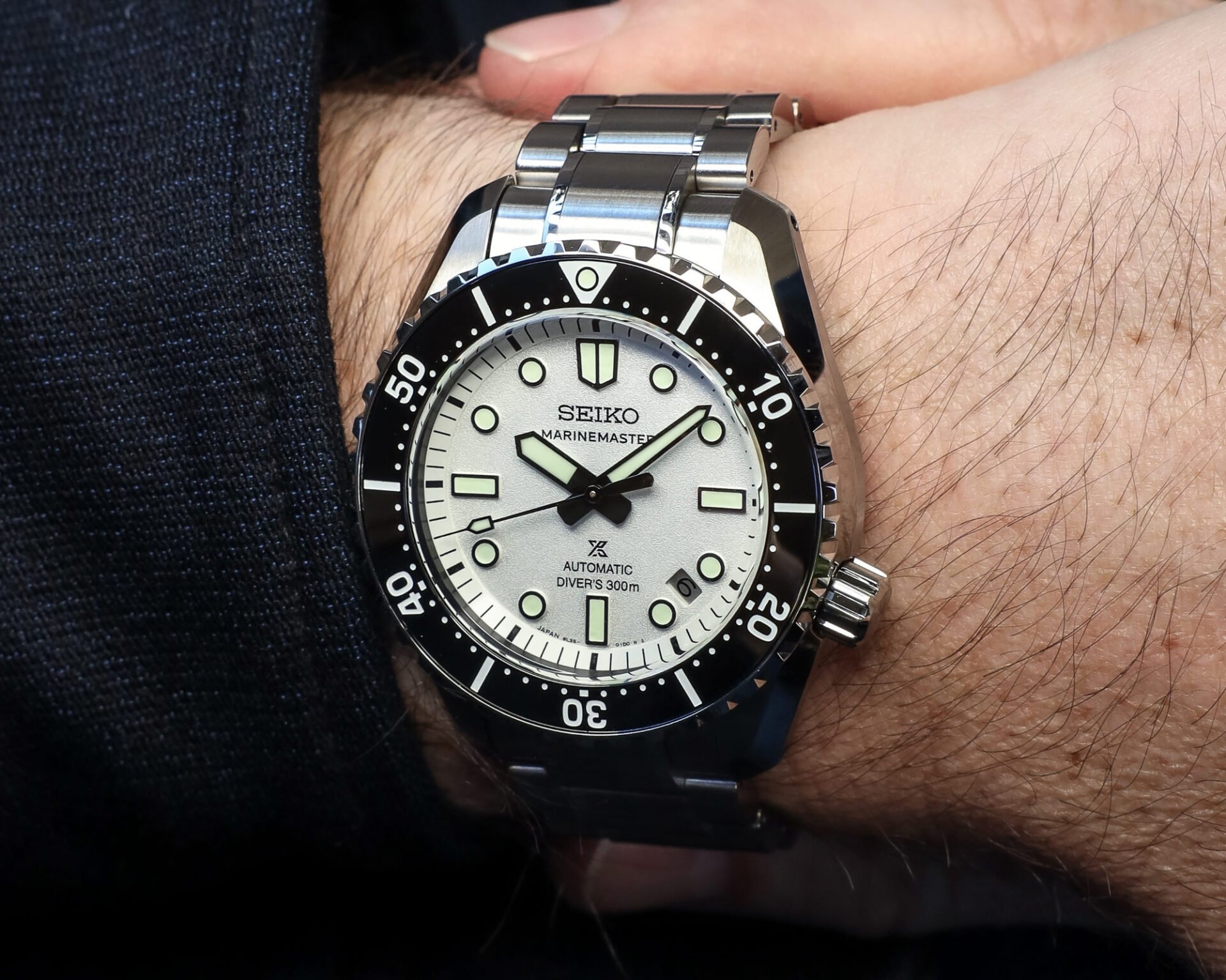 REVIEW: Hands On With The Seiko Prospex Marinemaster 1968 Heritage ...