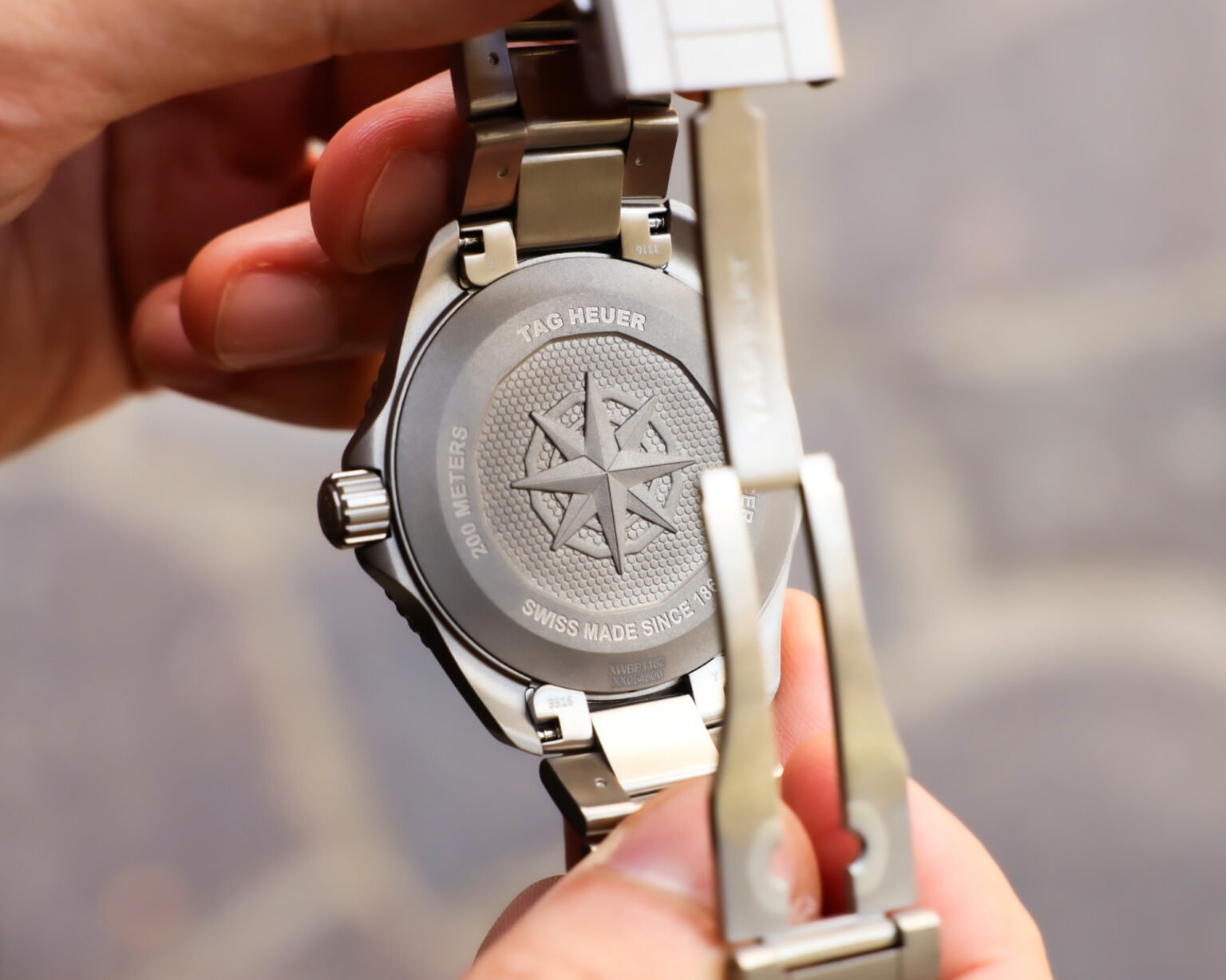 Hands On With The New TAG Heuer Aquaracer Titanium Solargraph - Watch ...