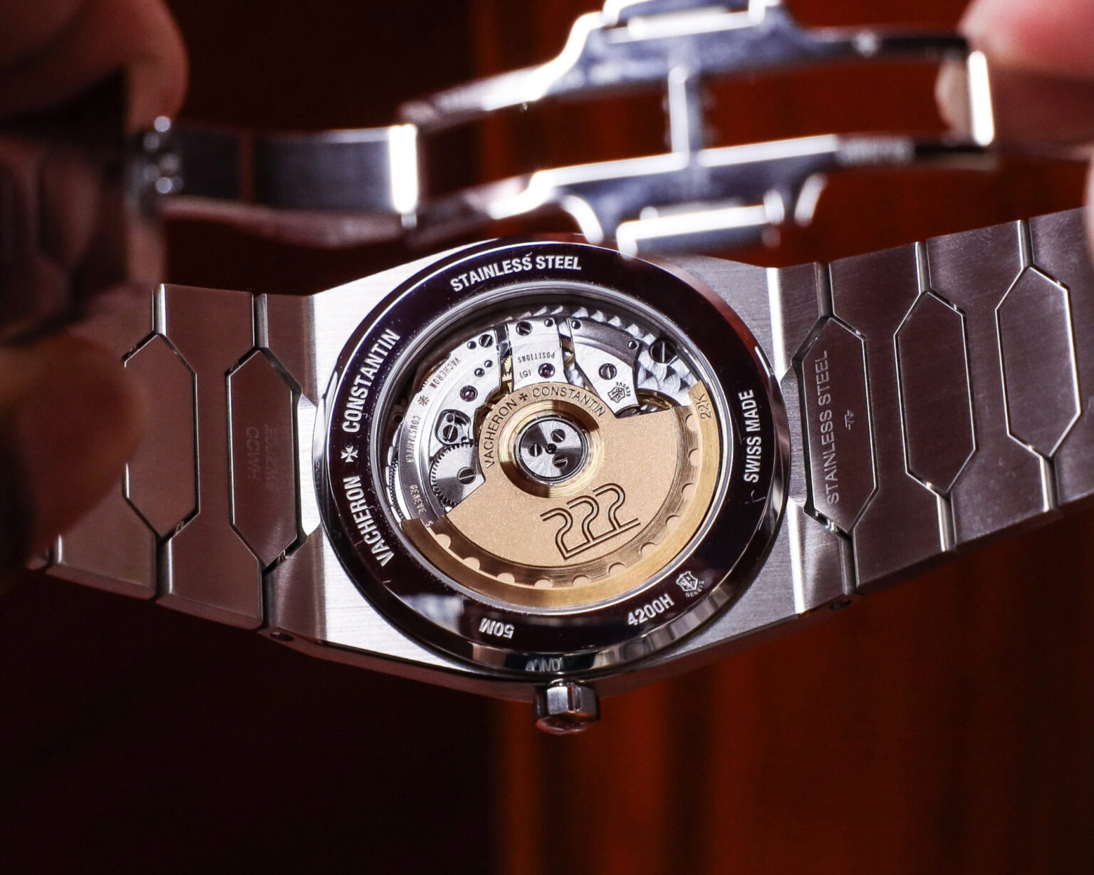 Hands On Review Of The New Vacheron Constantin 222 - Watch Advice